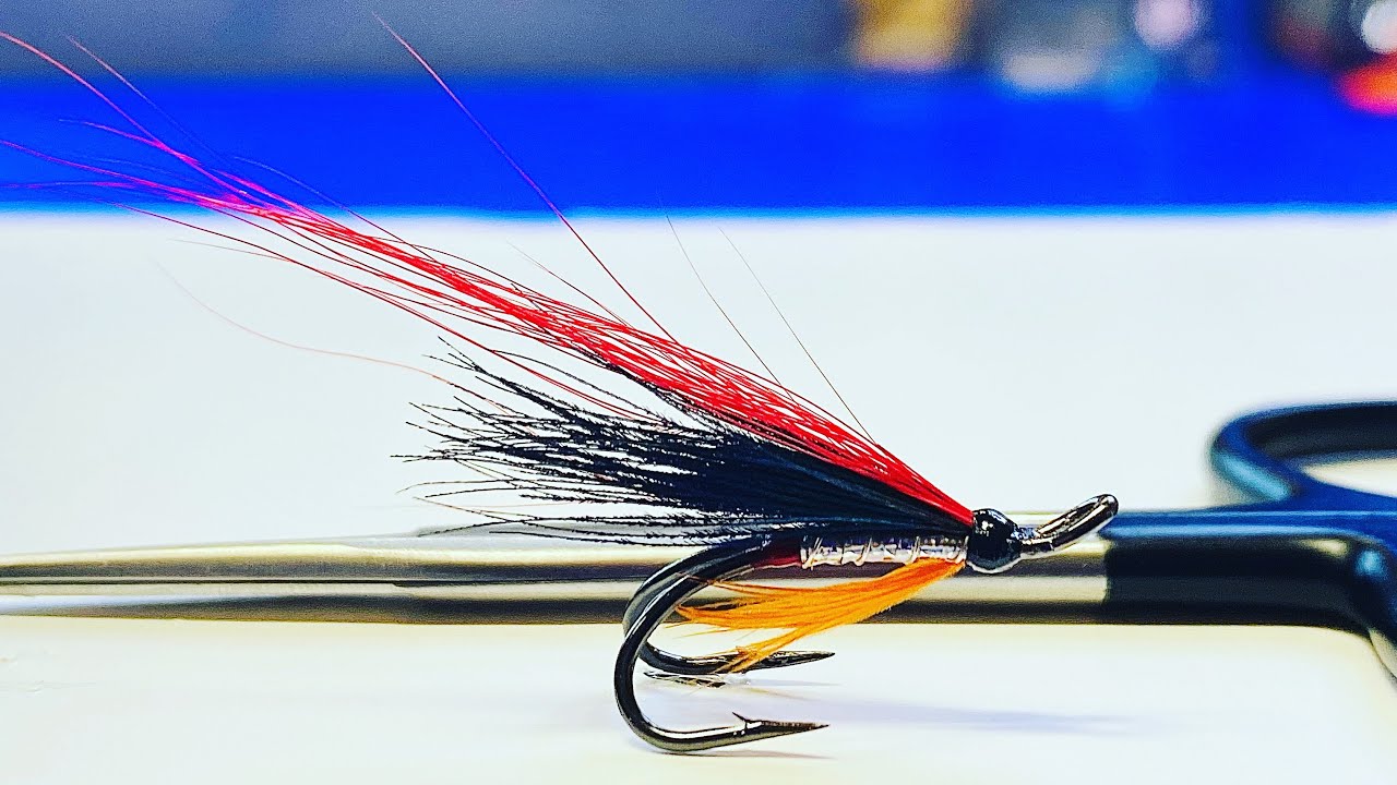 Tying a Dollaghan fly, Helen's Special with Scott Jackson - YouTube