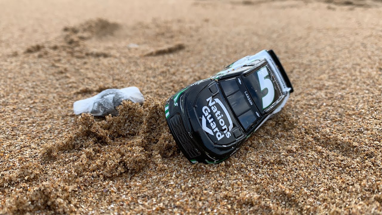 NASCAR Stop Motion | Barrel-Roll Test - YouTube