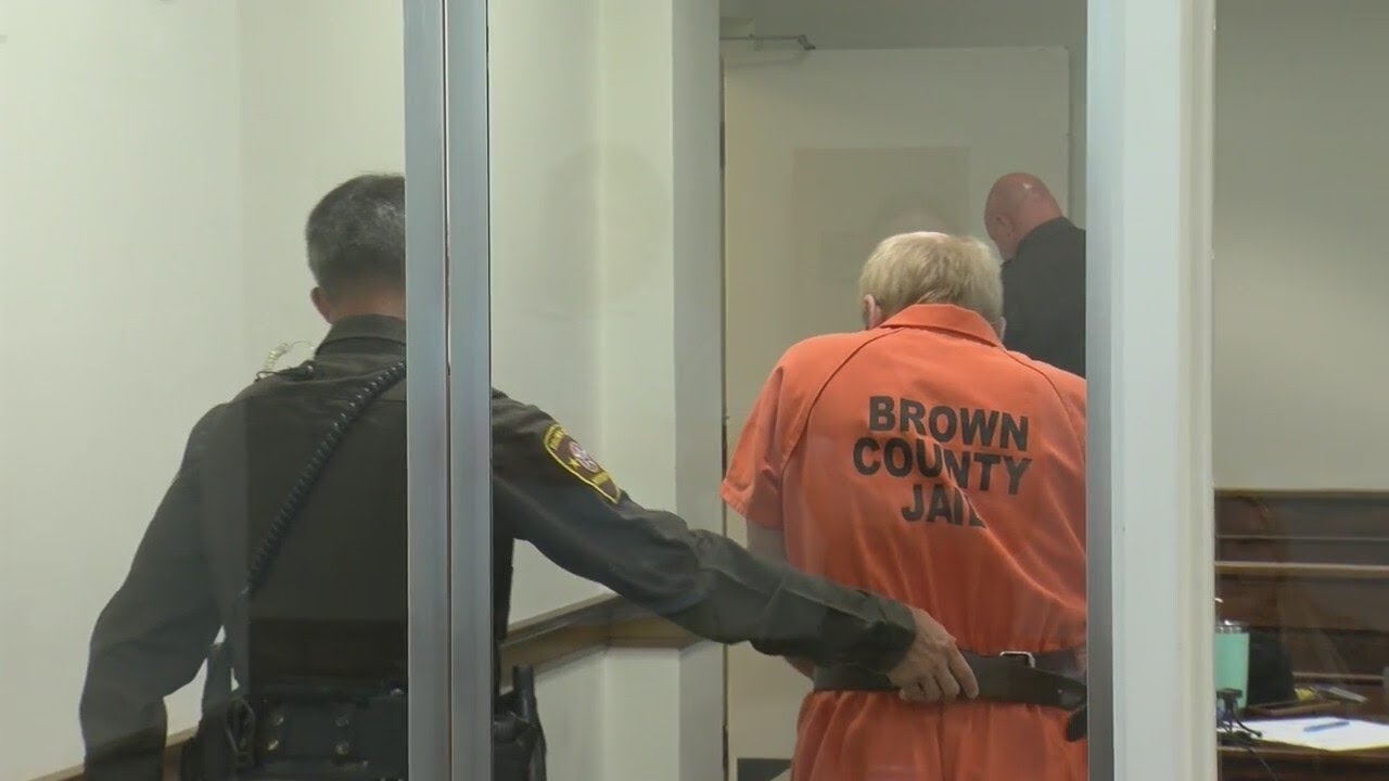Stephen "Uncle Fester" Preisler appears in Brown County court - YouTube