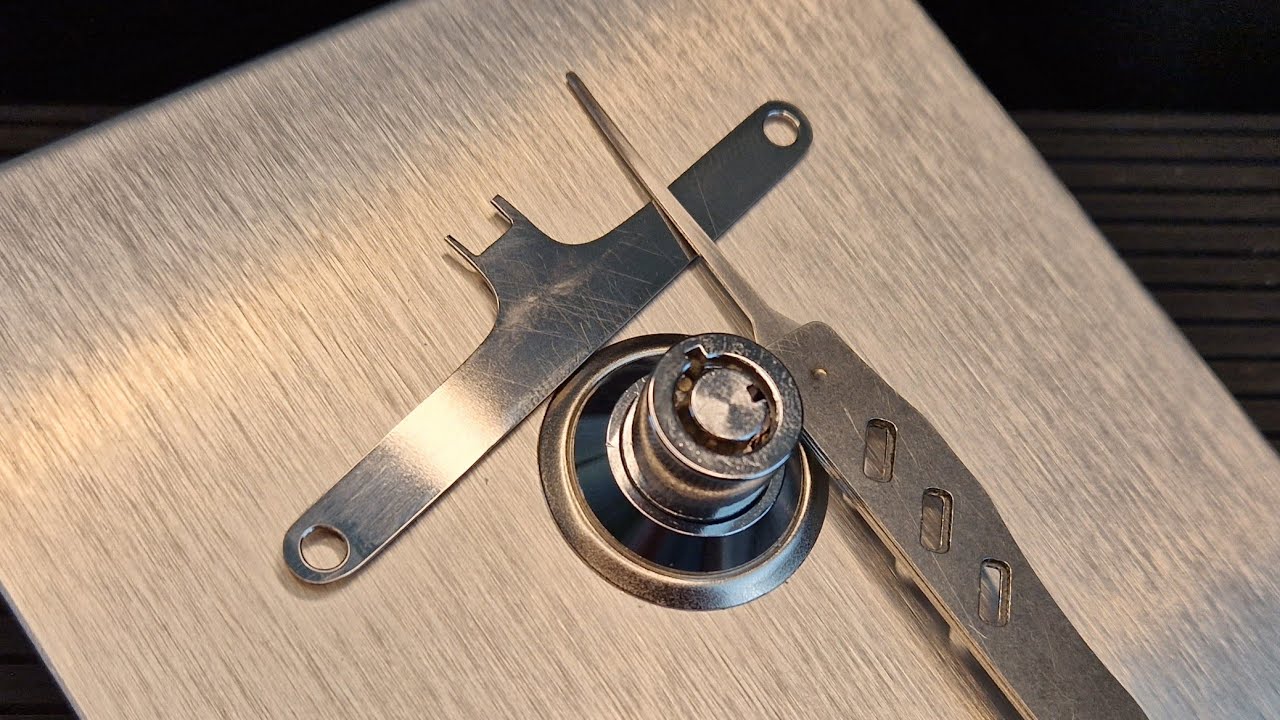 Testing out a DIY tubular lock tensioner - YouTube