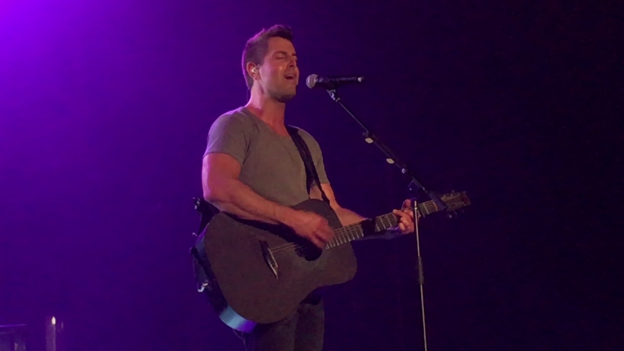 Jeremy Camp: Walk By Faith/Praise Medley (Live In 4K) - YouTube