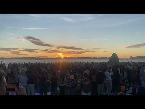 Stonehenge Solstice Sunrise 2026