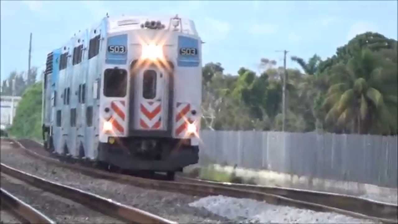 hollywood Railfanning with Amtrak Heritage Unit - YouTube