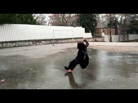 BUZDA KAYAN LİSELİ