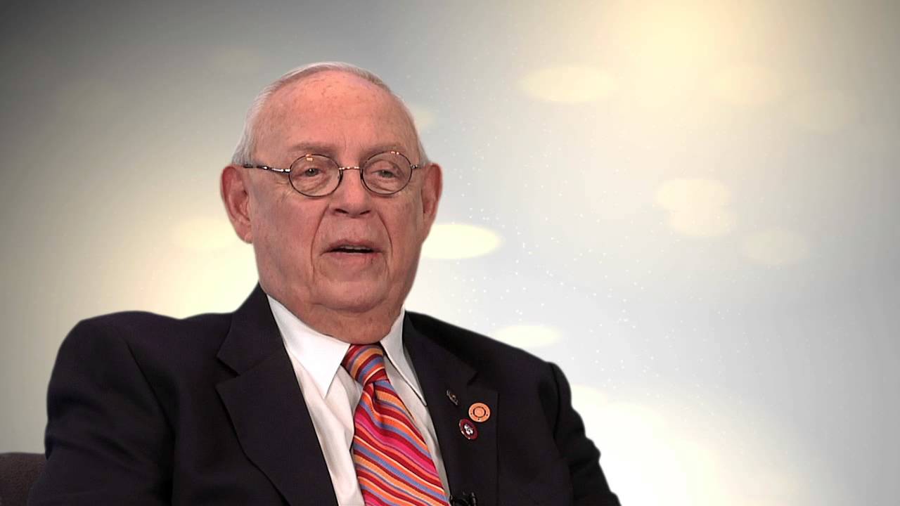 Dr Woolf Testimonail 01 - YouTube