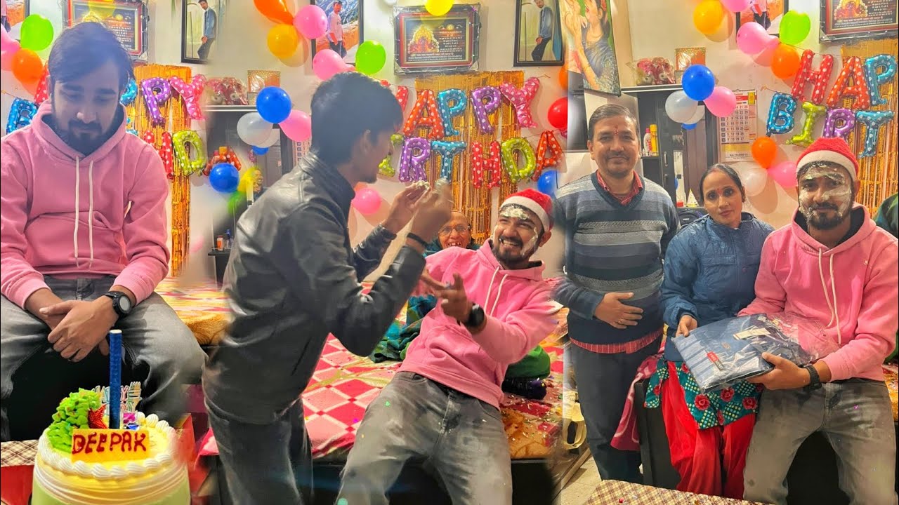 Birthday boy ko banaya santa claus 🧑‍🎄 🎄 || Marry Crismistmas 🎄 ️ - YouTube