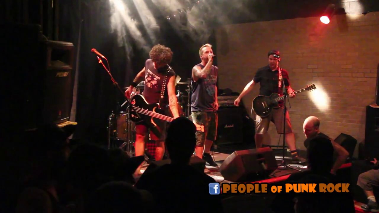 STILL INSANE - The Split @ Rock Café Le Stage, Trois-Rivières QC - 2017 ...