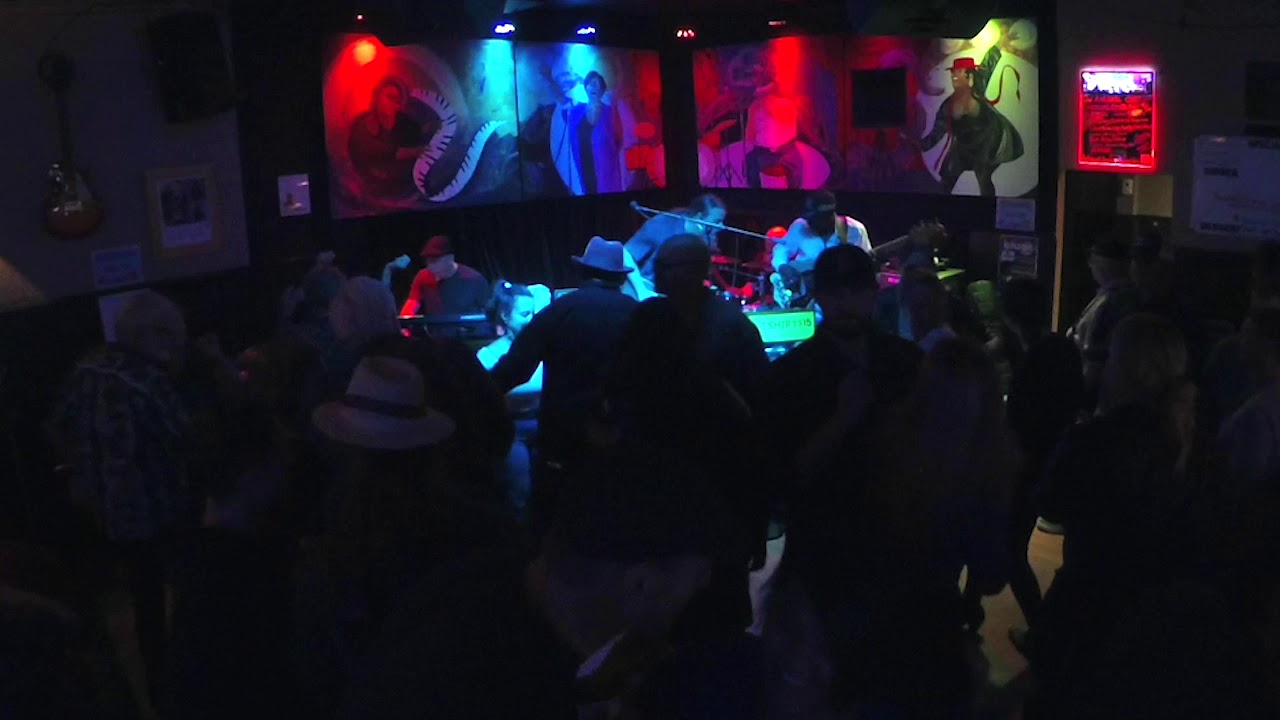 Hoodoo Man Blues - Bottleneck Blues Band - YouTube