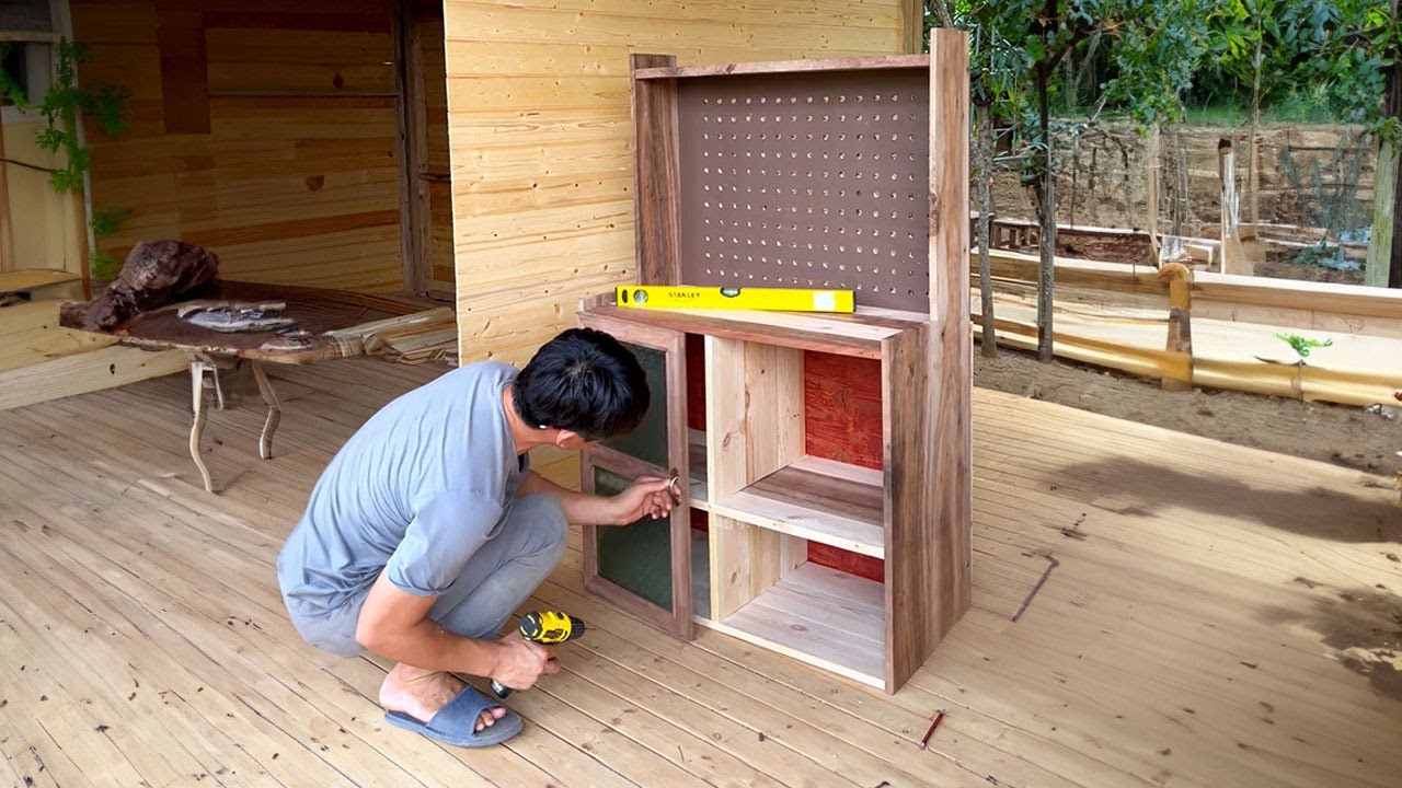 Episode 91 Renovating an Old House, I made myself a retro coffee corner ...