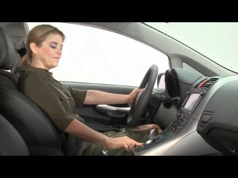 Film pédagogique - Les trois modes de conduites de la Toyota Auris HSD