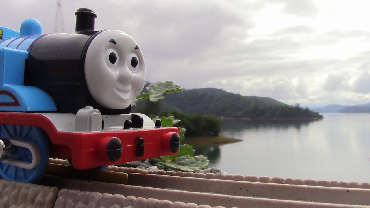 Trackmaster Thomas at Mt.Shasta California - YouTube