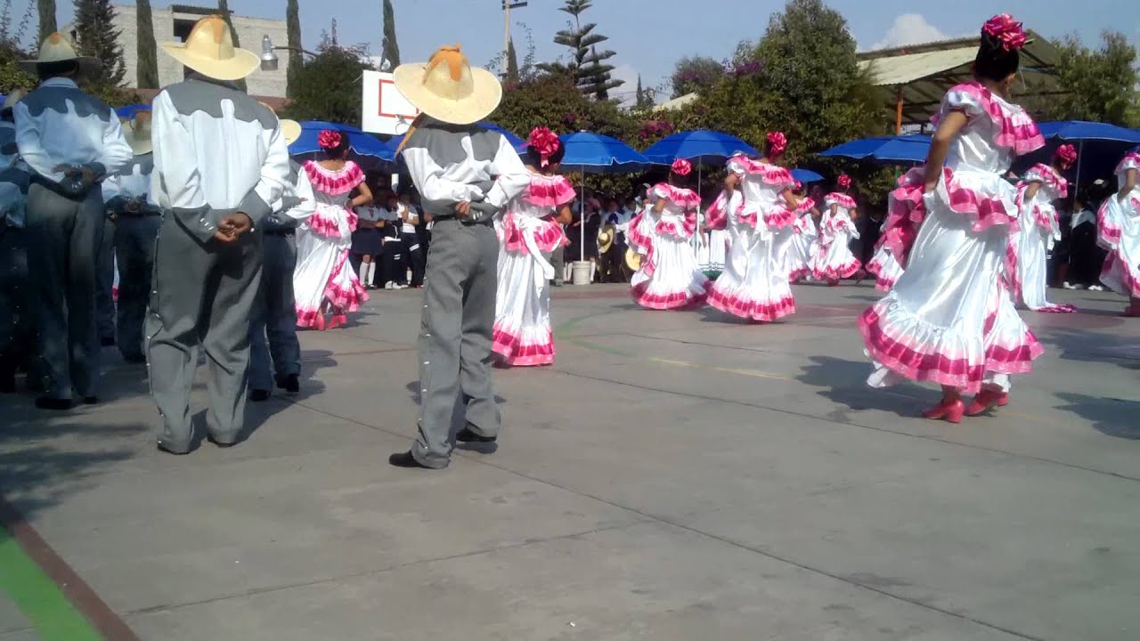 Bailable escolar de San Luis Potosí - YouTube