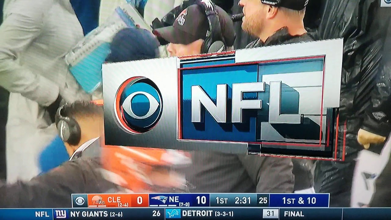 Lawrence guy intercepts a handoff - YouTube