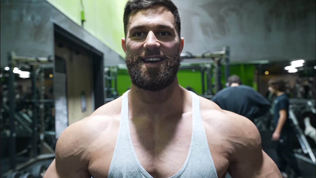 FINALLY BACK ON YOUTUBE! TIME TO GET SHREDDED - YouTube