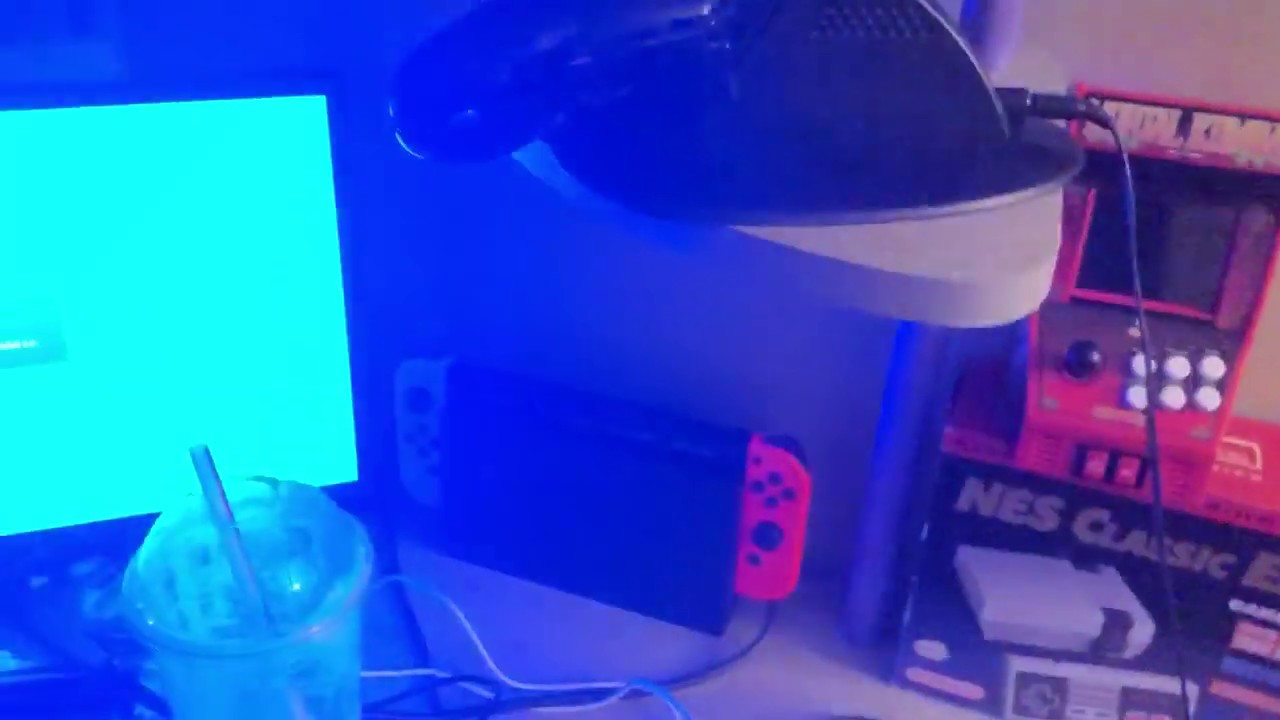 my gaming setup (messy version) - YouTube