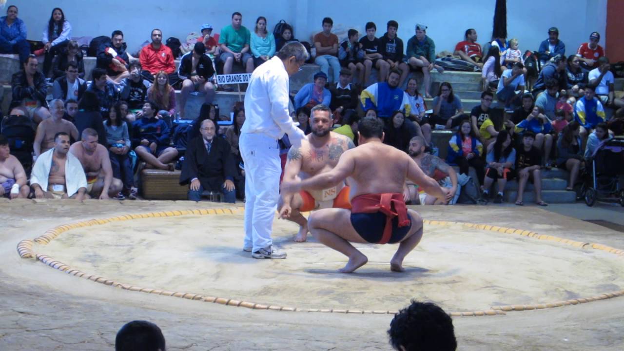 55º Campeonato Brasileiro de Sumô Aoyama X Abu - YouTube
