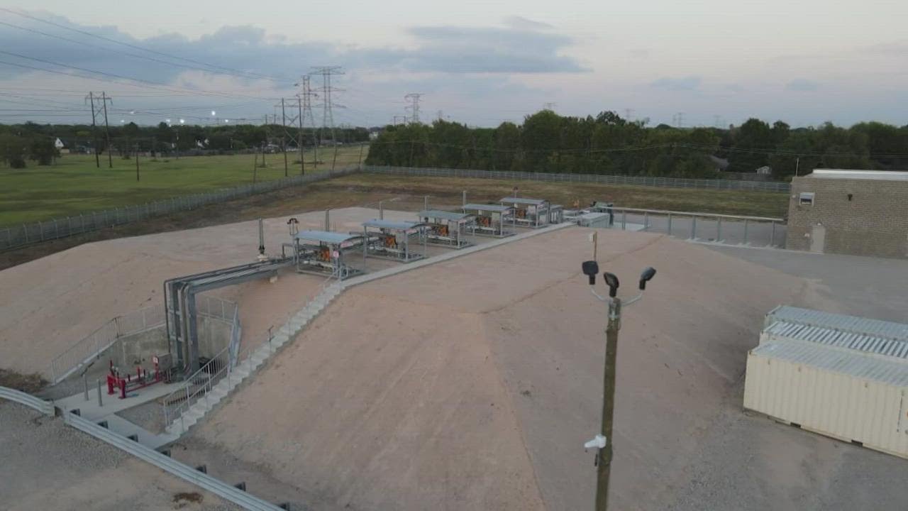 'Putting us at risk' | Houston community protests propane storage ...