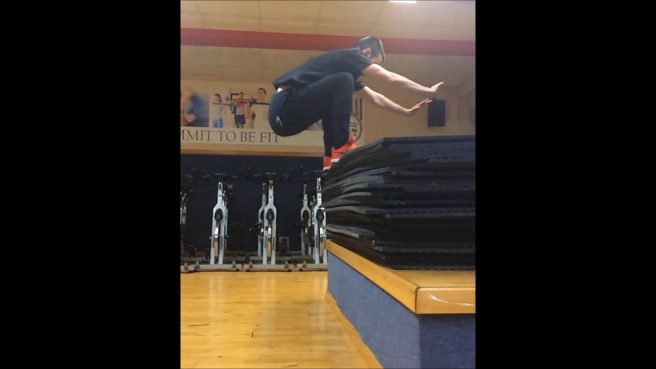 Vertical Plyometric Jump - YouTube