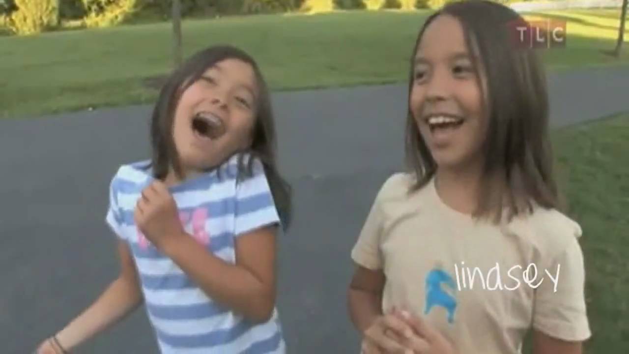Gosselin Girls [Smile] - for Nanda, Paige, Bailey and Amy! - YouTube