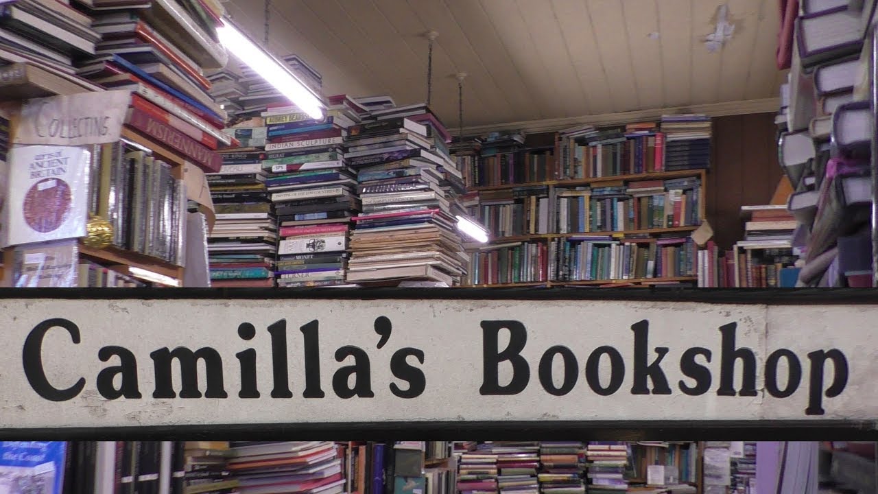 CRAZY! Camilla's bookshop Eastbourne very special - 1000 Bücher/m2 der ...