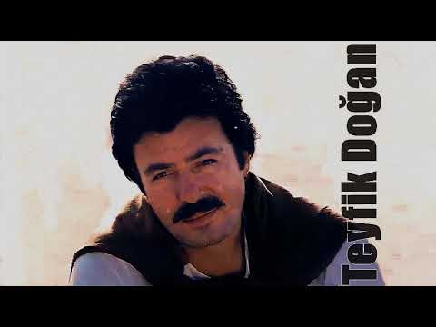 Ferdi Tayfur-SALLANIR ELLER MENDİLLER- Alt vokalli Enstrümantal