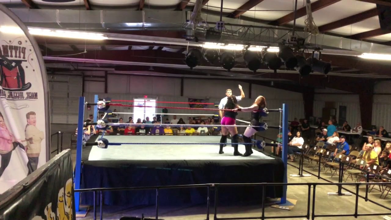 UCW Women’s Championship Match: Avery Rose vs Kacee Carlisle - YouTube