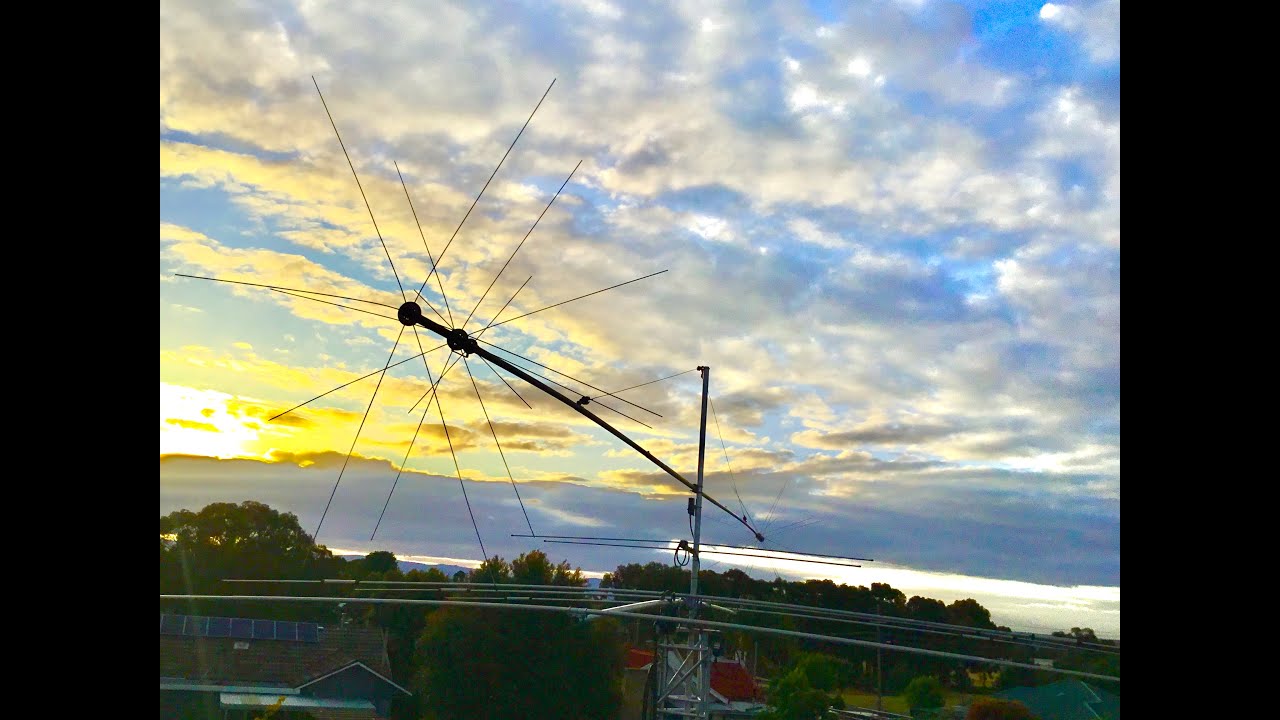 MFJ 1785 rotatable Dipole 80/40/20 meter ham radio bands. - YouTube