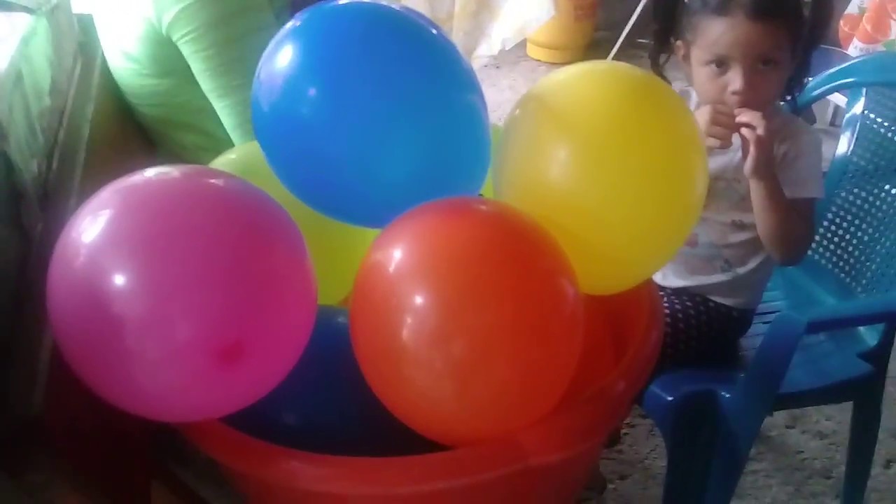 Inflando Globos para el concurso El salvador 4x4 - YouTube