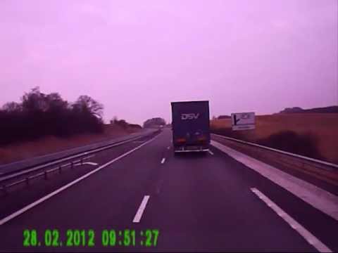 exploding truck tire - YouTube