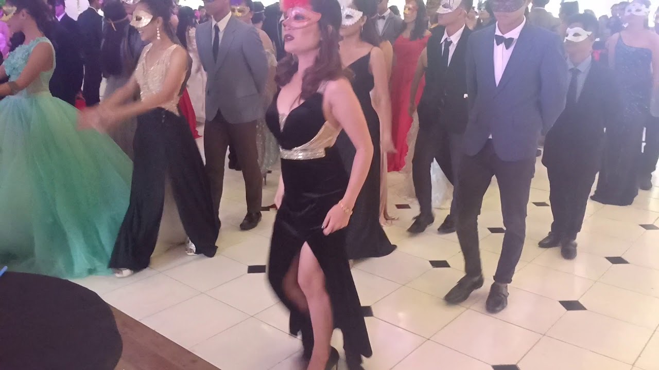 Cotillion dance 💃 - YouTube
