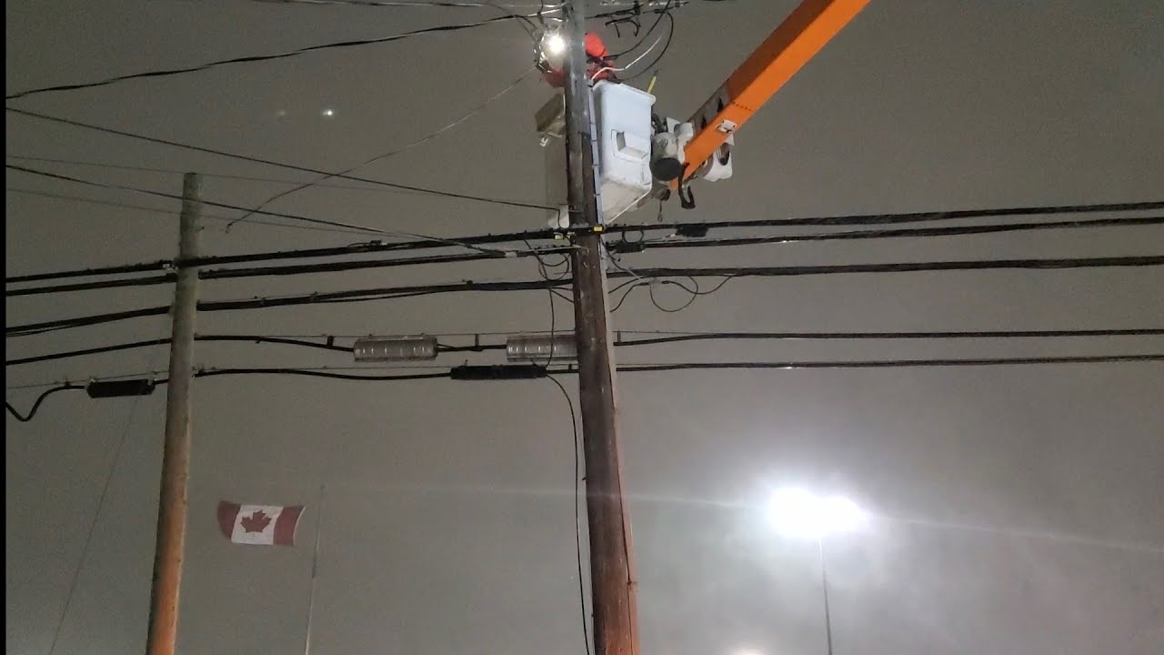 Powerline storm work - Raw footage - YouTube