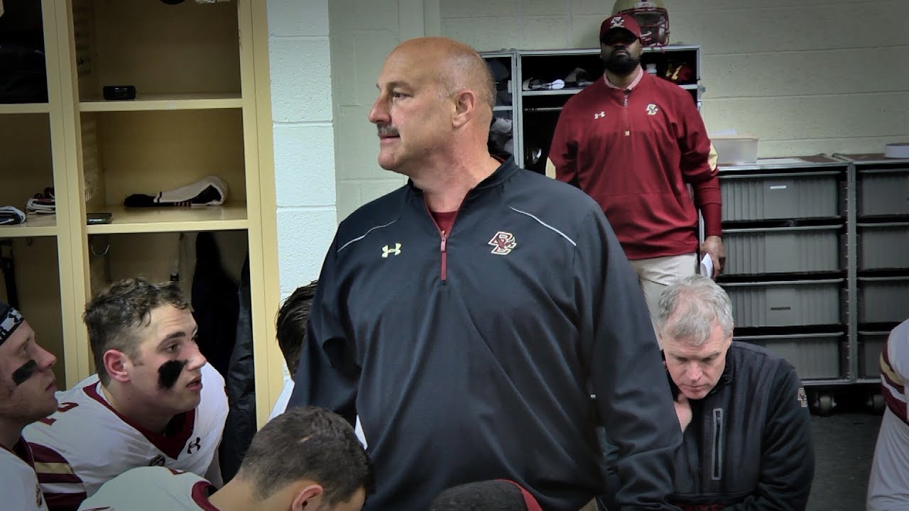 Steve Addazio Locker Room - YouTube
