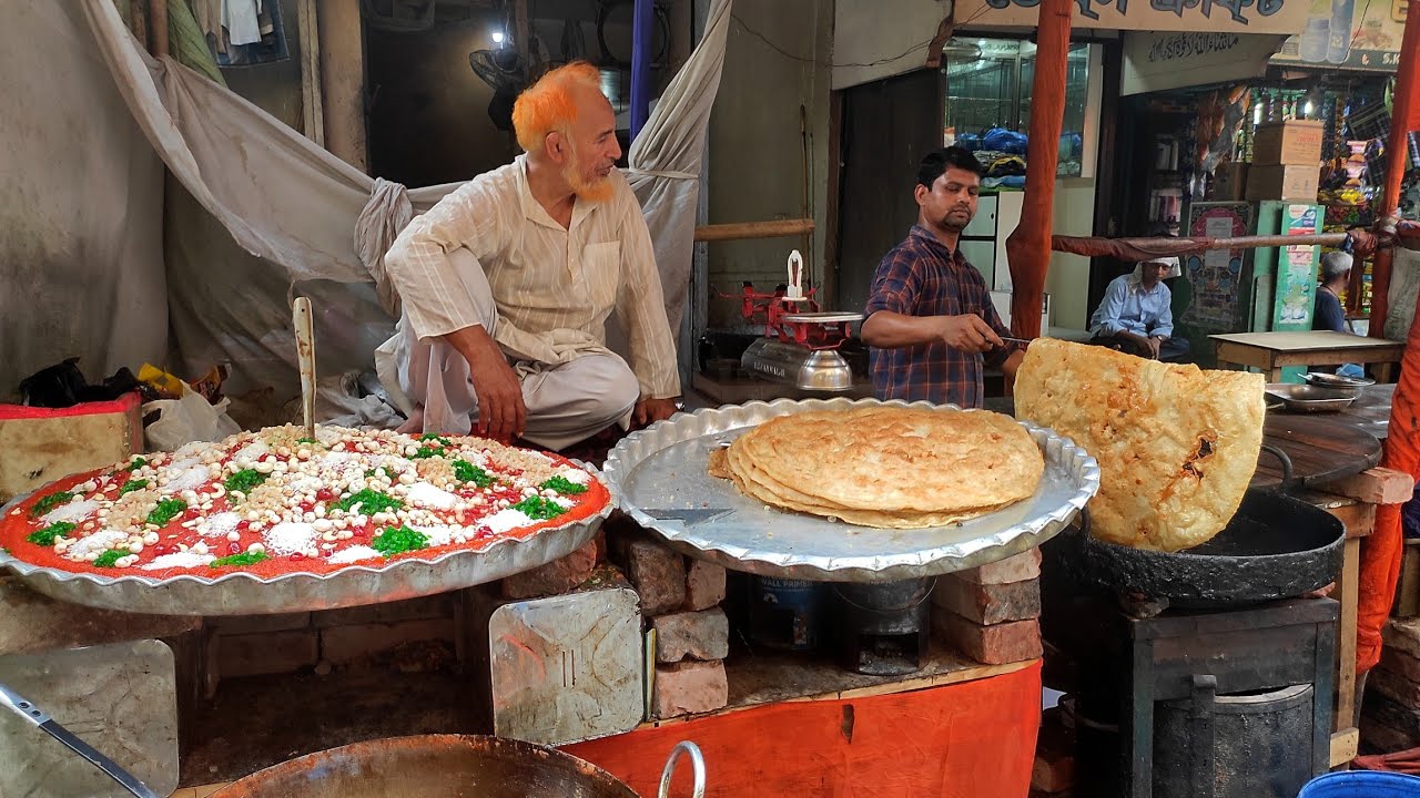 Giant Size😯🤩 Paratha and 50kg Halwa Making at Kolkata l Indian Street ...
