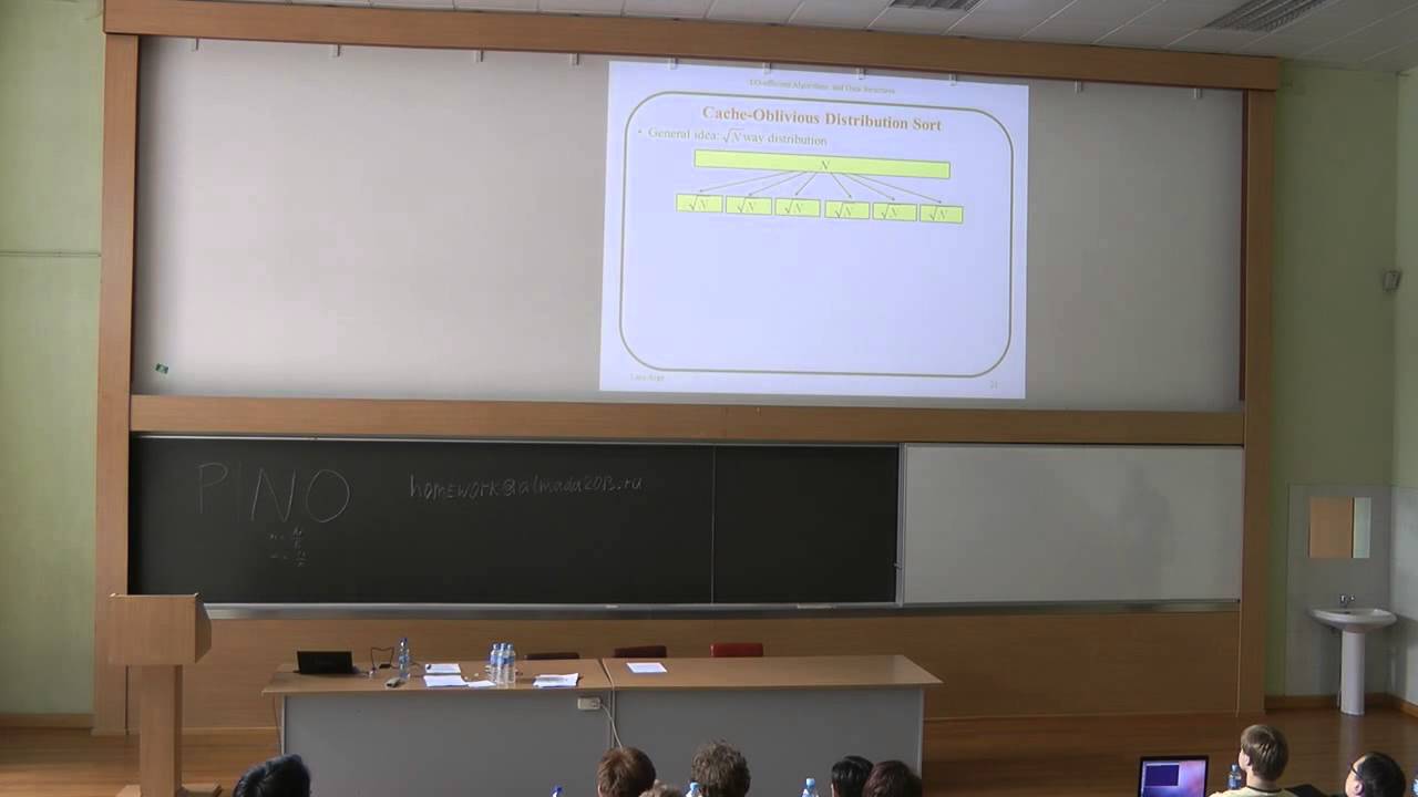 I/O Efficient Algorithms and Data Structures 1+2 (Lecture by Lars Arge ...