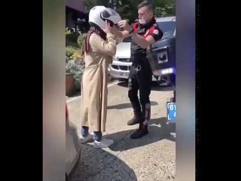 YKS sınavına girecek ve kimliğini kaybeden öğrenciye Yunus polisleri yetişti