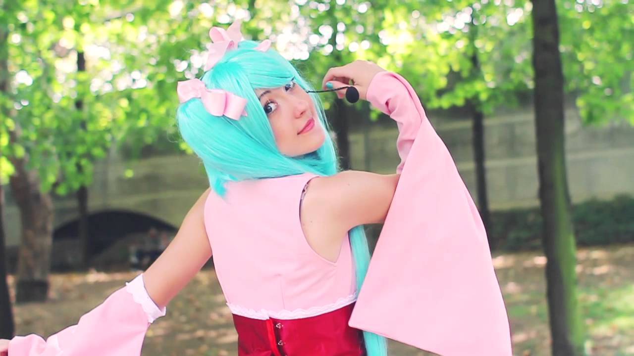 Cosplay Highlights 2011 - YouTube