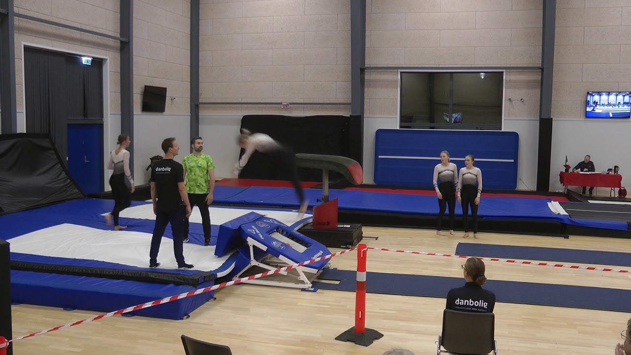 TeamGym Nordsjælland SD1 Sjællandscup 2020 Liga SD1 Trampet - YouTube
