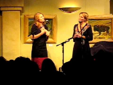 Moira Smiley and Inga Swearingen: Garden Hymn - YouTube
