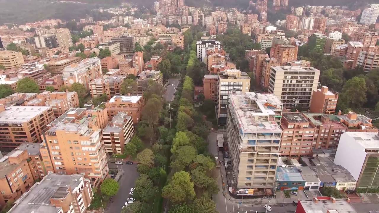 Parque El Virrey Bogota - YouTube