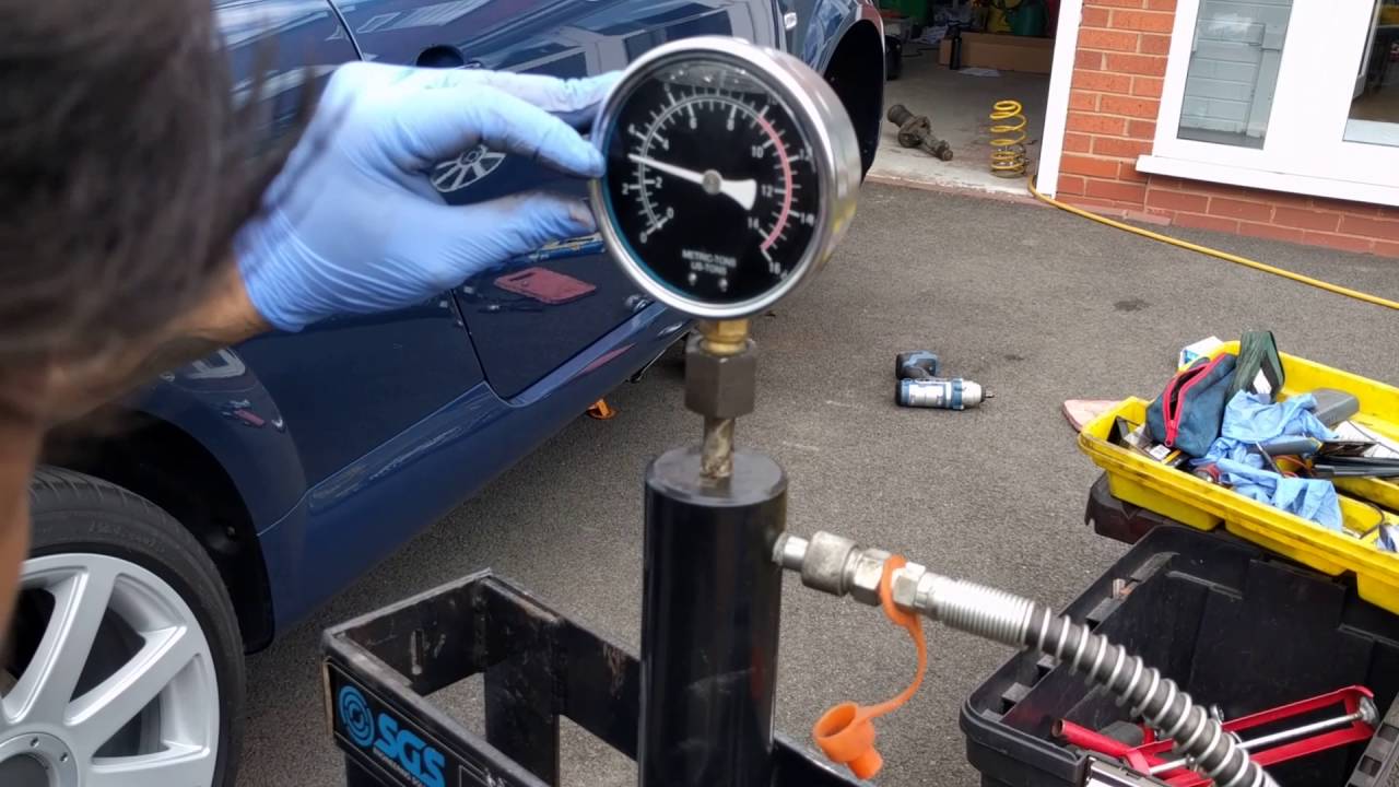 1.8t Audi TT cookbot bushes defcon installation how to - YouTube