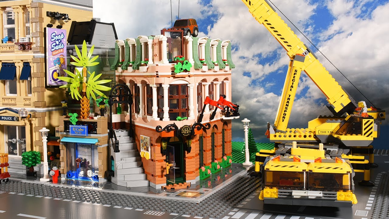 Boutique Hotel Construction Stop-Motion But with XXL Mobile Crane ...