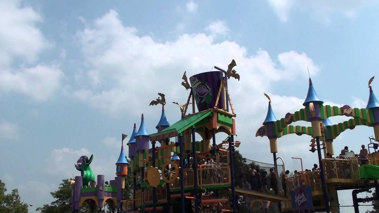 sesame place ,splash - YouTube