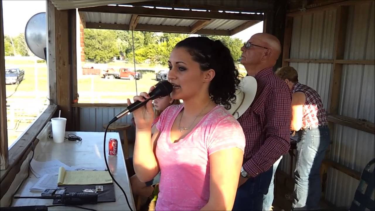 Kinley Rice sings National Anthem - YouTube