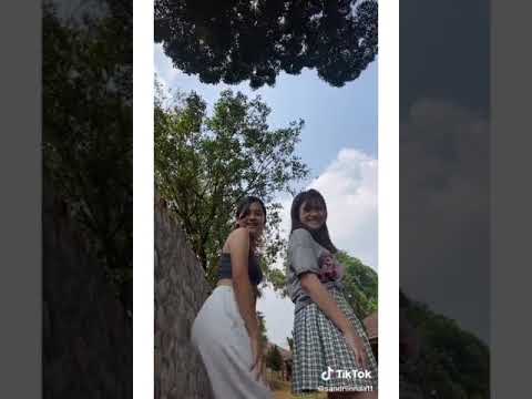 Tiktok!!! Sandrina Bikin Cowok!!! Meleleh dan uwow😻