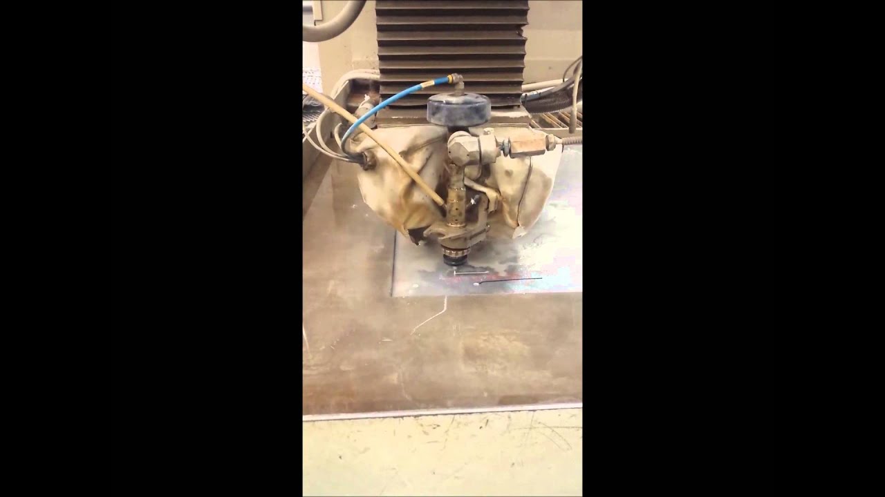 Flow IFB Hyperjet 100 2010 4x8 - YouTube