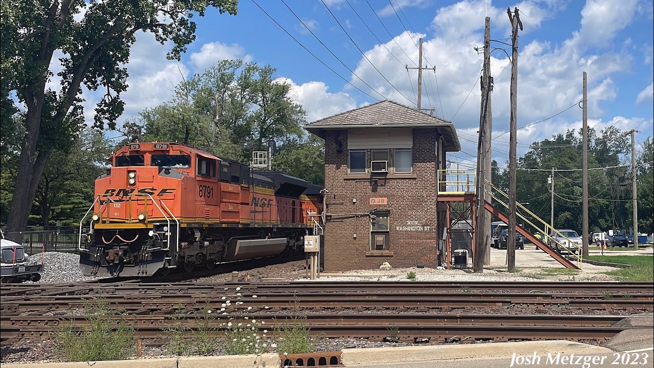 CN SBD Manifest w/ BNSF SD70ACe #8791 and BNSF ES44AC #8239 @ Washington St in West Chicago, IL ...