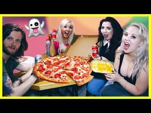 PIZZA MUKBANG GONE WRONG | EATING SHOW *PARANORMAL & SUPER DEEP*