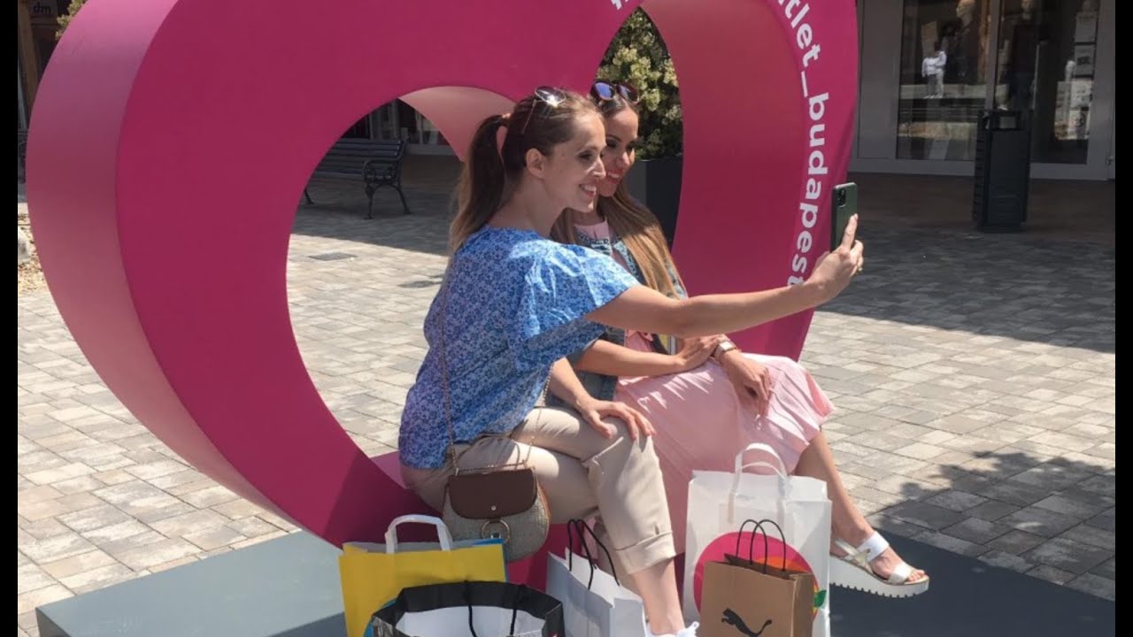 Premier Outlet Budapest - Joy of safe outlet shopping - 2020 May - YouTube