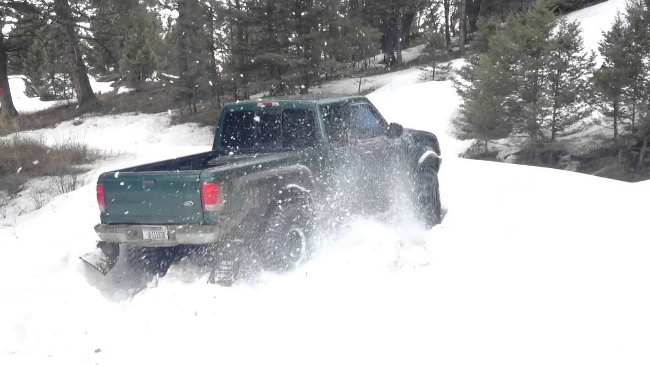 2000 lifted ford ranger with 35's in snow - YouTube