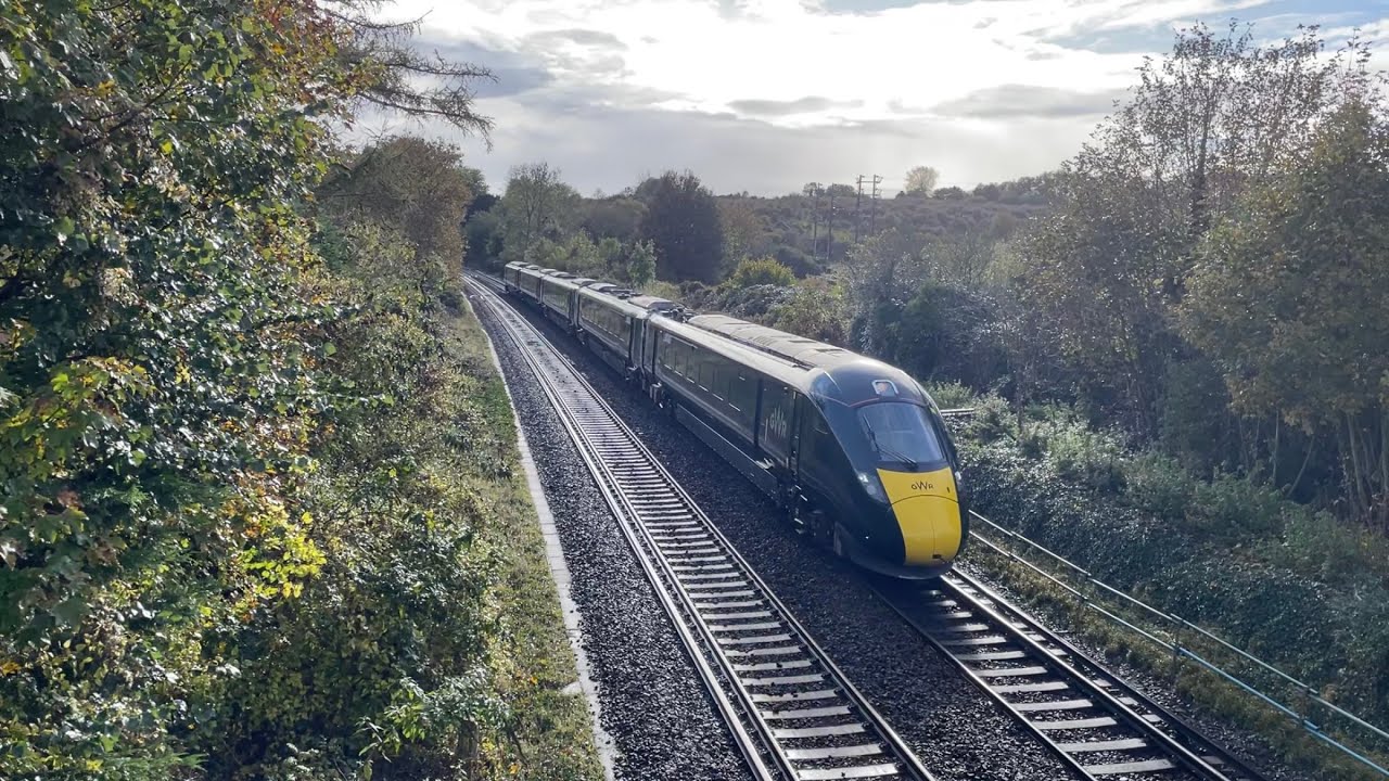 Class 800 IET | 800026 | Great Western Railway - GWR - YouTube